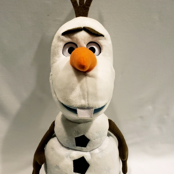 Disney | Toys | Olaf Disneys Frozen 2 Spring Surprise Plush Pop Up And ...